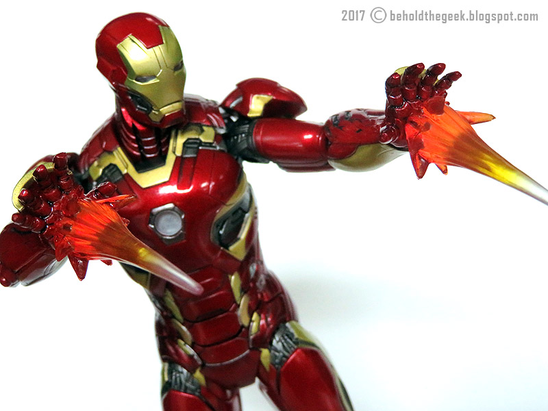 MAFEX Iron Man Mark 45 Action Figure Review