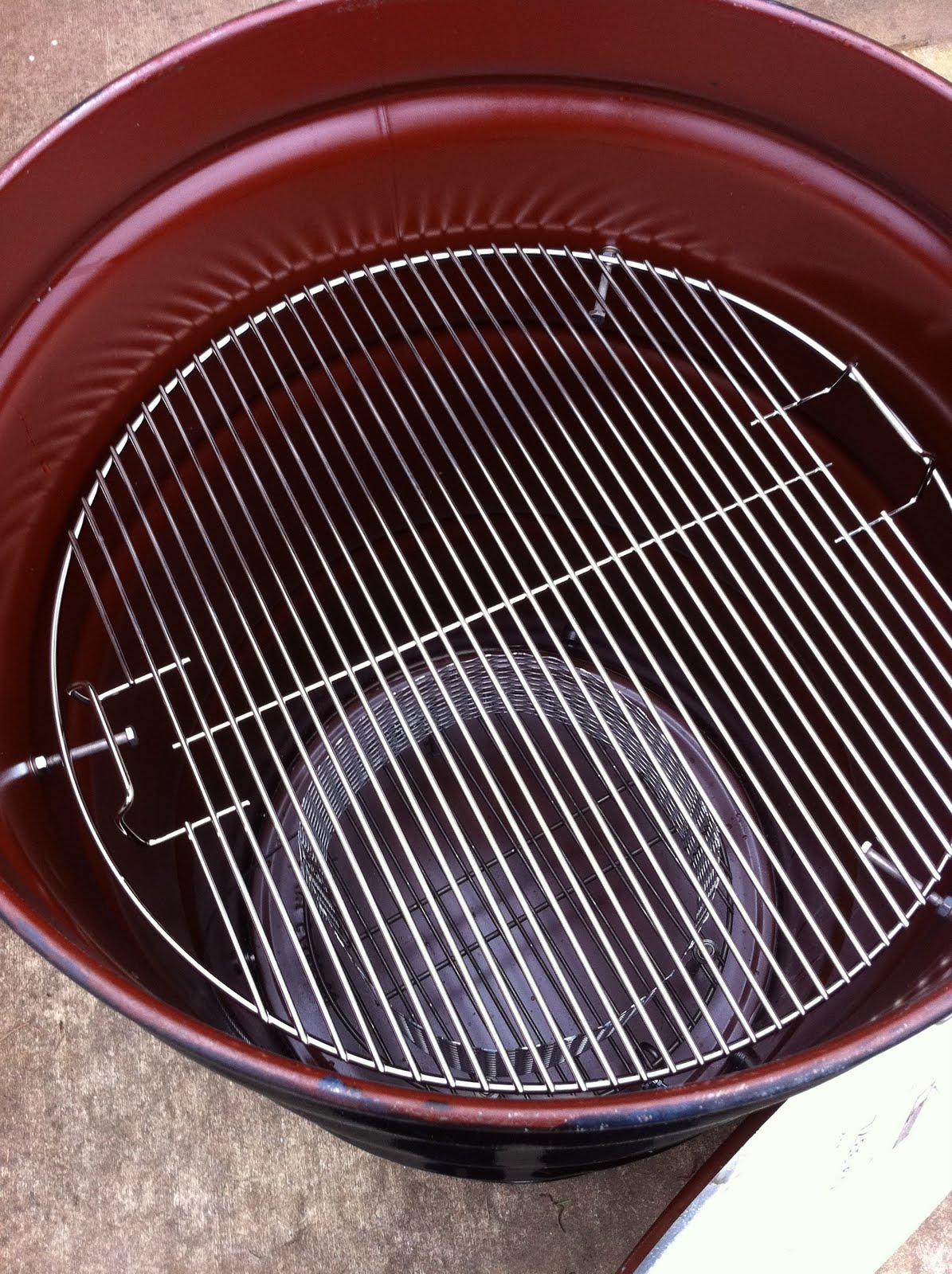 The Cheezer's random thoughts: Ugly Drum Smoker