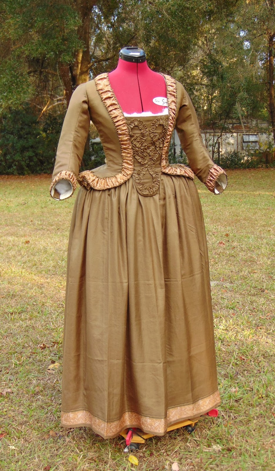 The Antique Sewist: 1760s Casaquin -or- How to make an 18th century ...