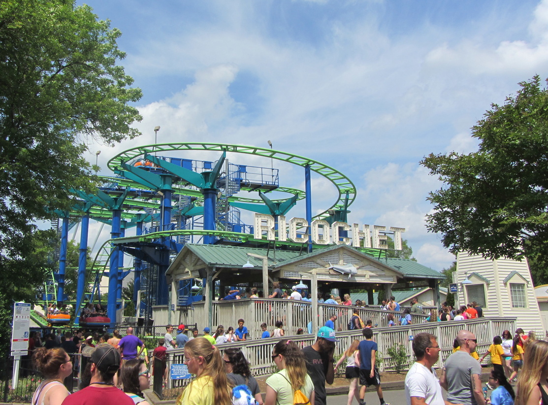 NewsPlusNotes: A First-Timer's Visit to the Food, Fun + Rides of Carowinds