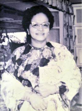 WARISAN RAJA & PERMAISURI MELAYU: Tuanku Intan Zaharah Tengku Omar dan ...