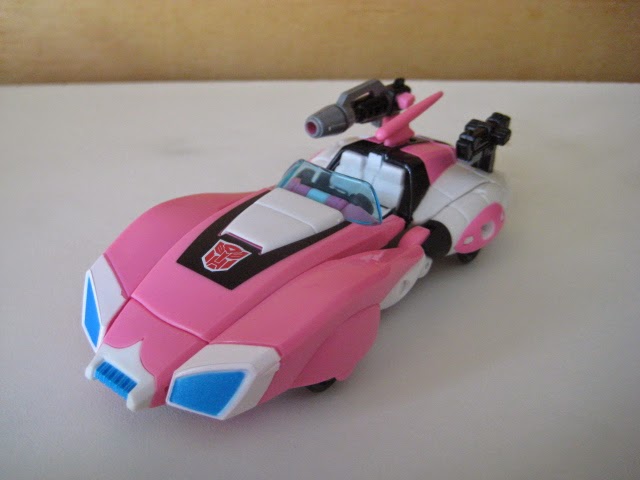 ChCse's blog: Toy Review: Transformers Generations Arcee