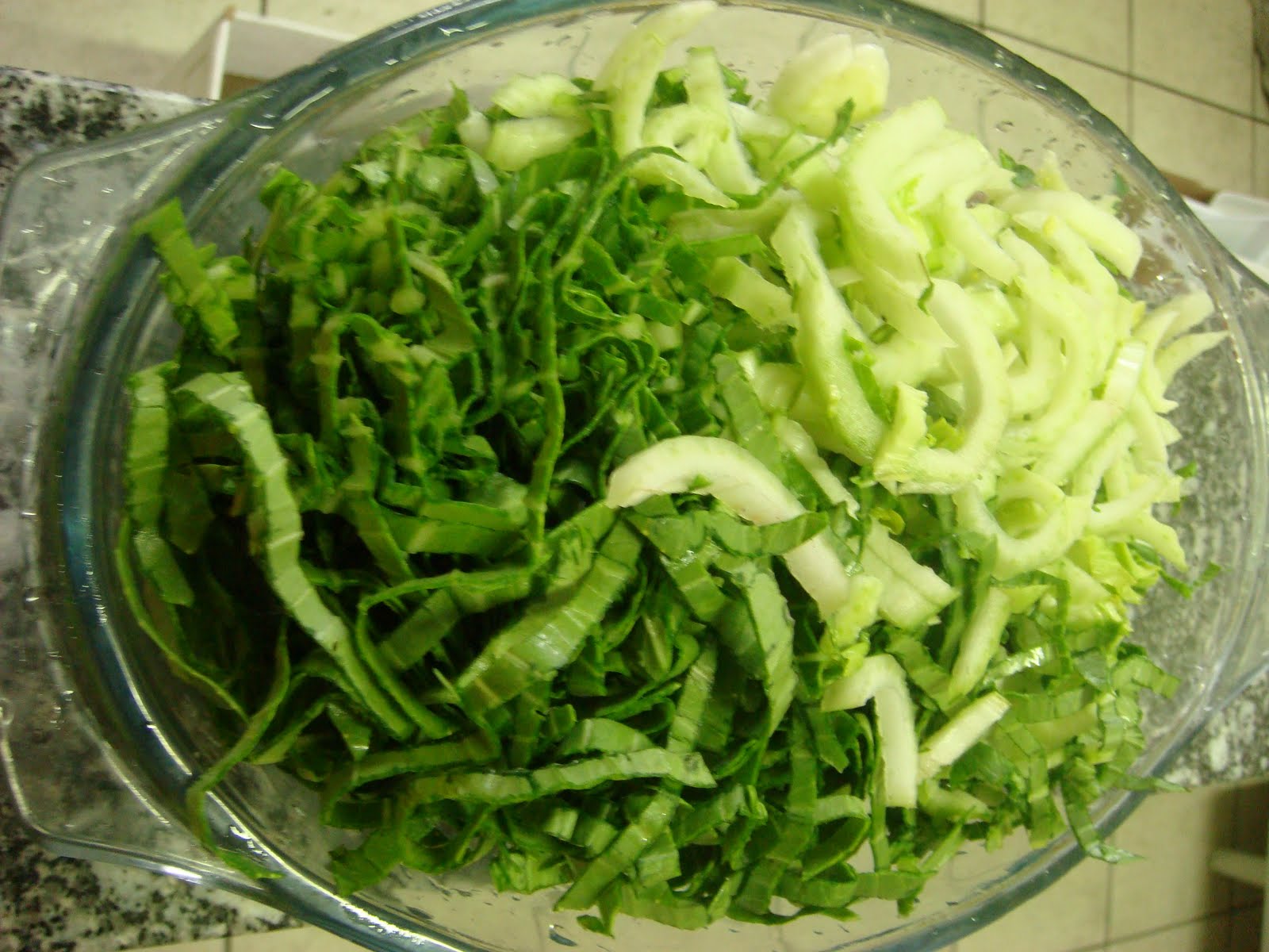 Receitinhas da Tere: Acelga chinesa refogada