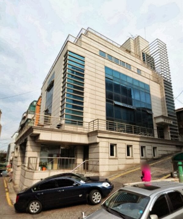 SEOUL CAFE eat...travel...coffee...and KOREA!: Big Hit Entertainment