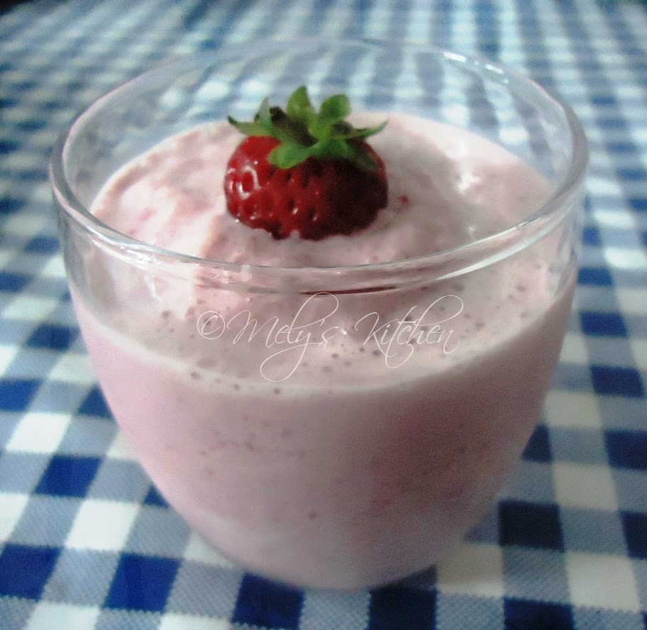 Mely's kitchen: Strawberry Super Shake