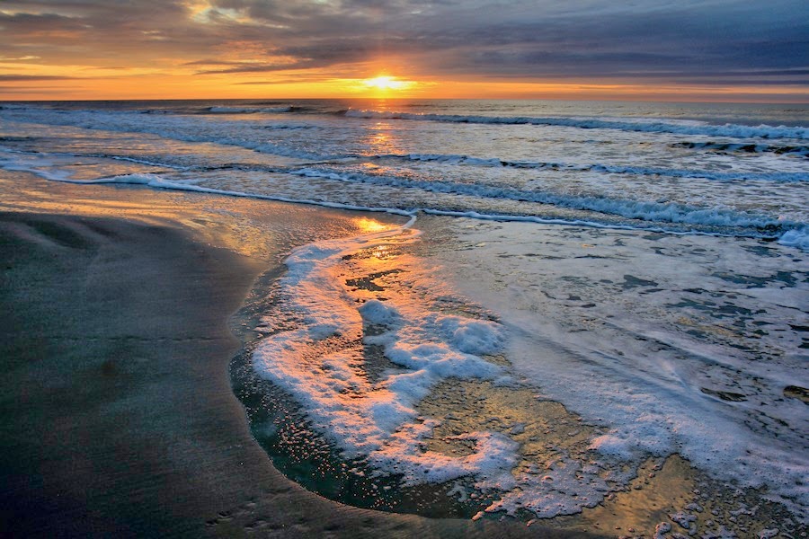 Living Easy Traveling Places Having Fun : nice sunrise