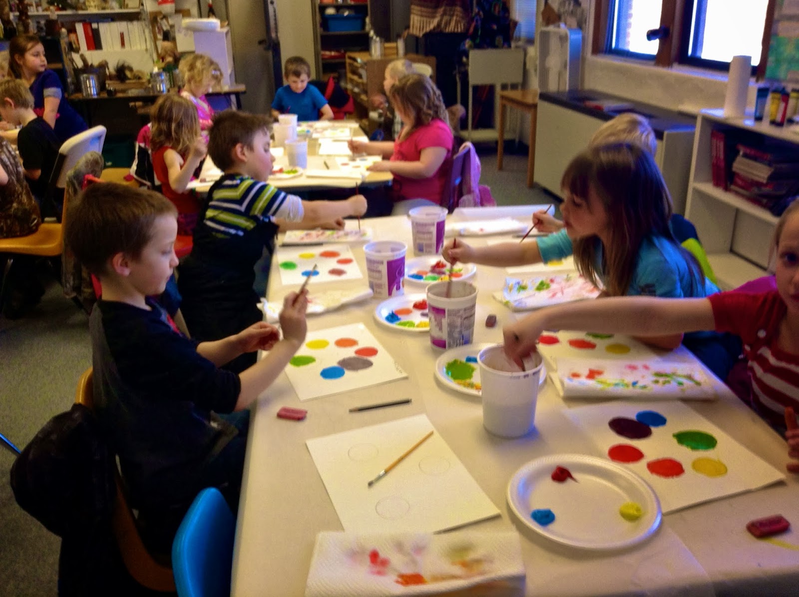 Keeping the Wonder : Teaching art: The Spectrum of Color