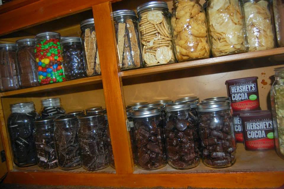 Perky Prepping Gramma: Some spiffy storage ideas...