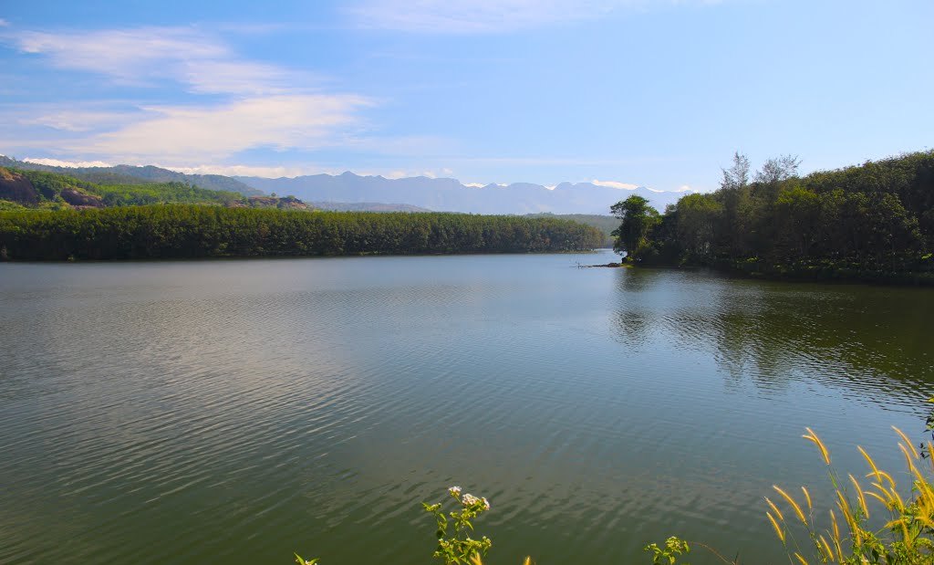 Tamilnadu Tourism: Chittar Dam – 2, Pechiparai, Kanyakumari