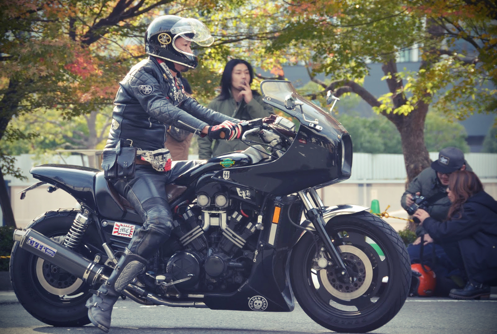 :: free the wheels ::: ca!ca!ca!café racer!