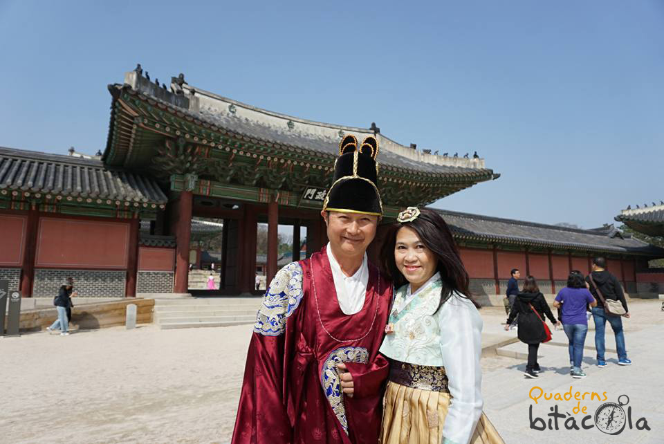 El hanbok, el vestido tradicional coreano ~ Quaderns de bitàcola