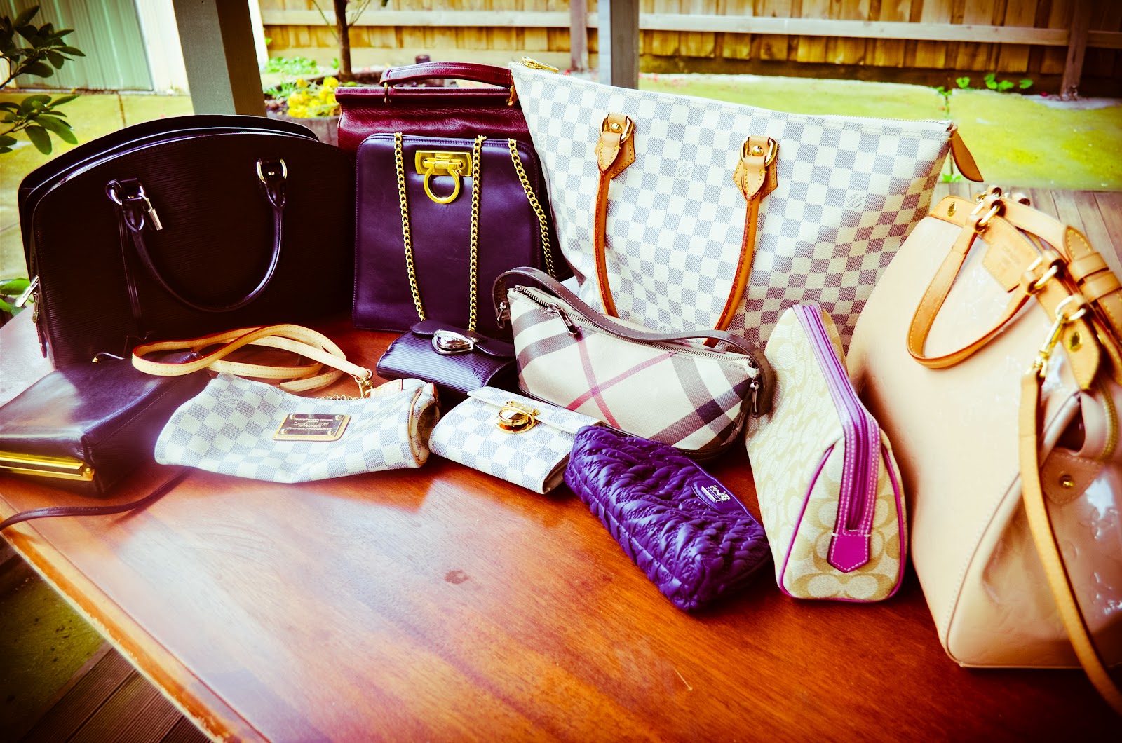 Simply 2 Fine: My Current Bag Haul