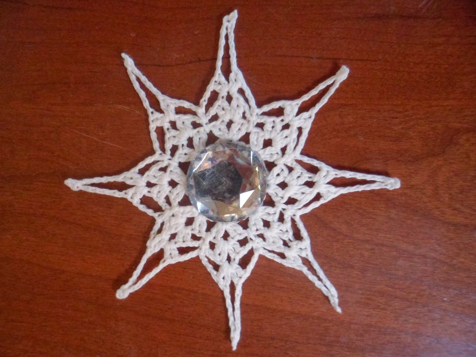 EIGHT POINT SNOWFLAKE