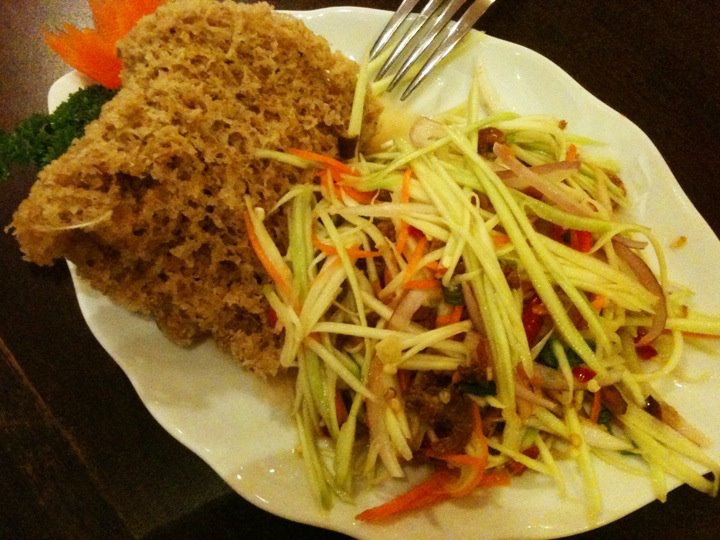 Sun,Sea and Sand: Thai Thai SUnway Pyramid