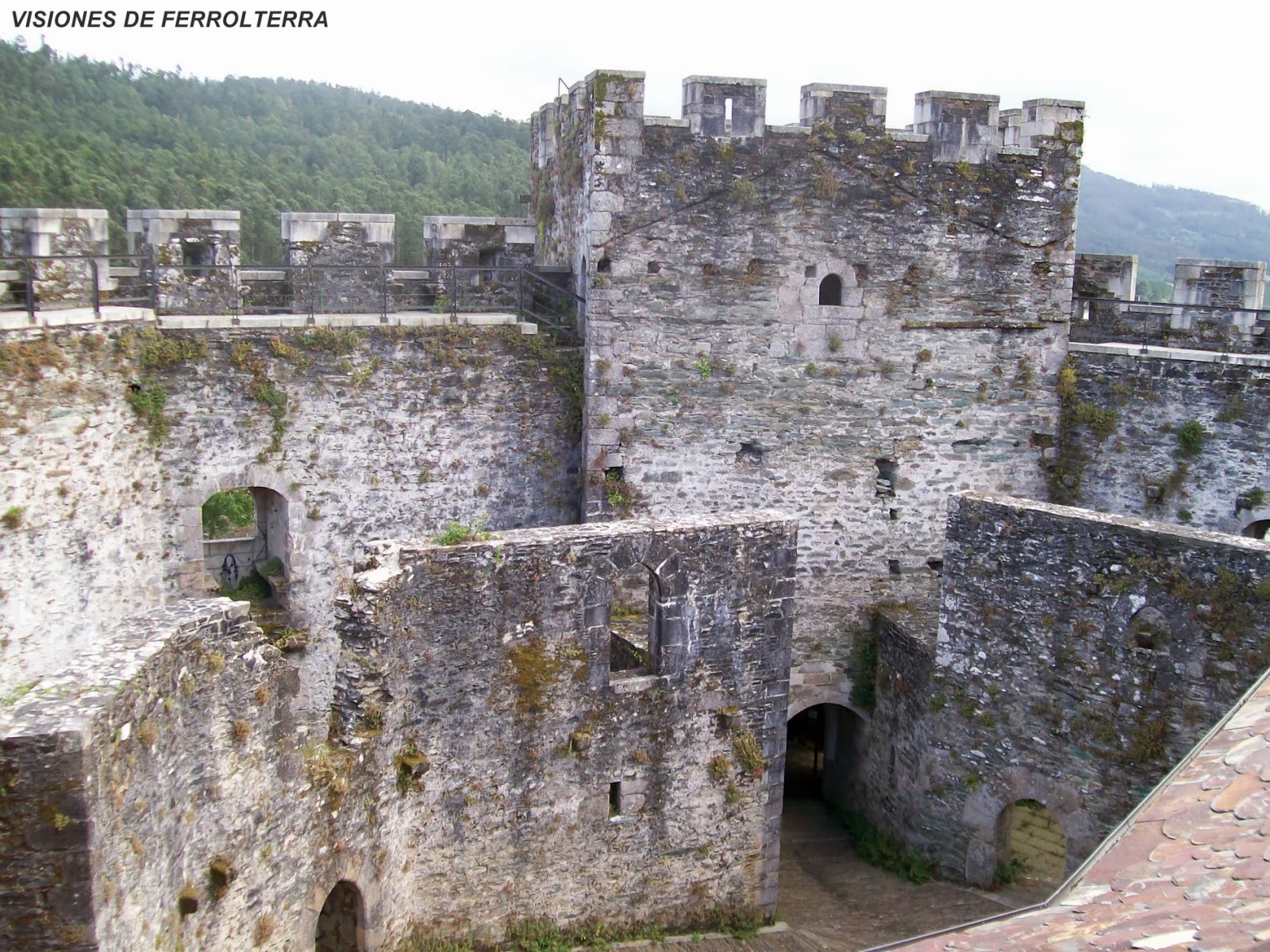 Visiones de Ferrolterra: El Castillo de Moeche