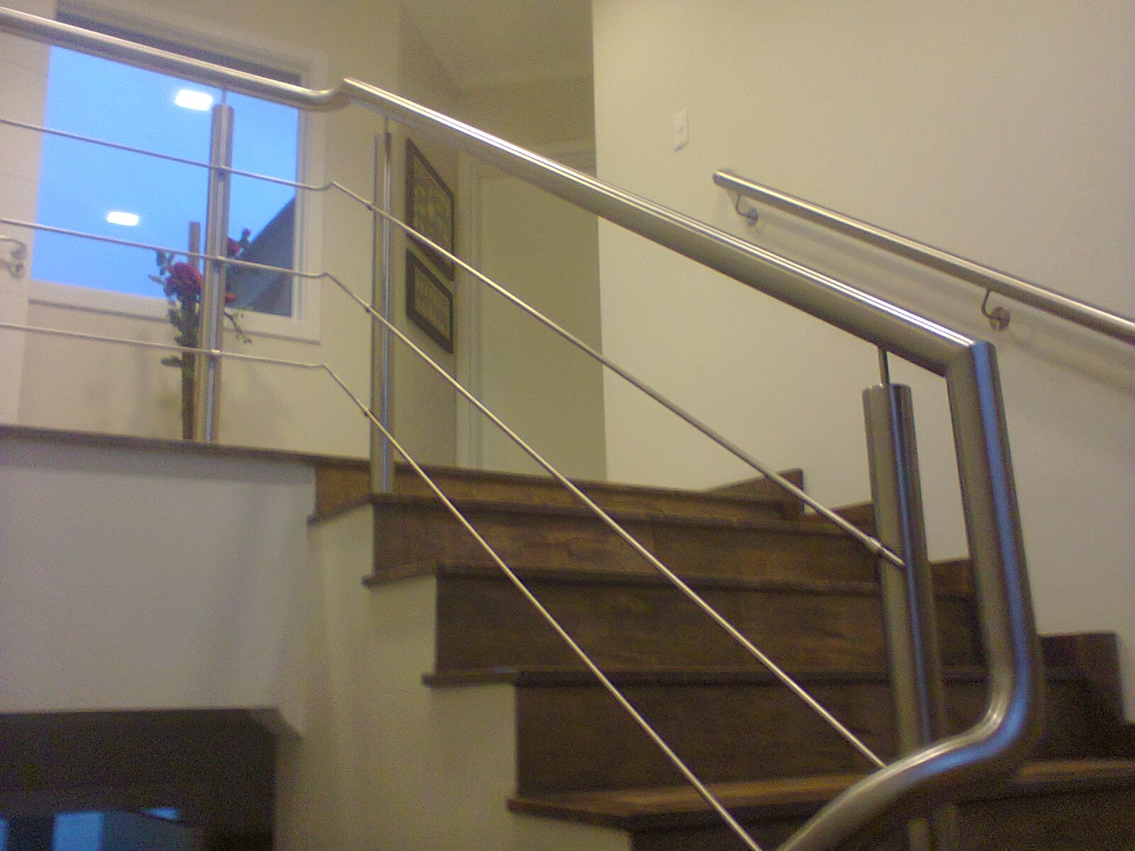 Metalúrgica Samfel : Corrimão em aço inox escovado