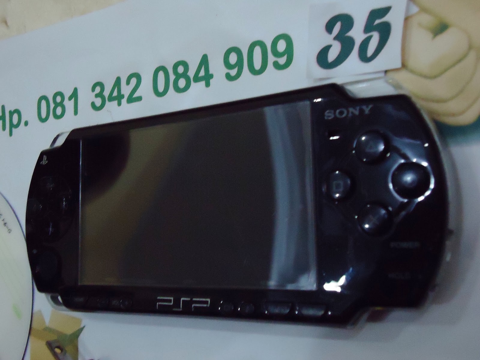 #35 PSP 2001 Black Rock Shooter + Memory 8 Gb - Obral PSP Second