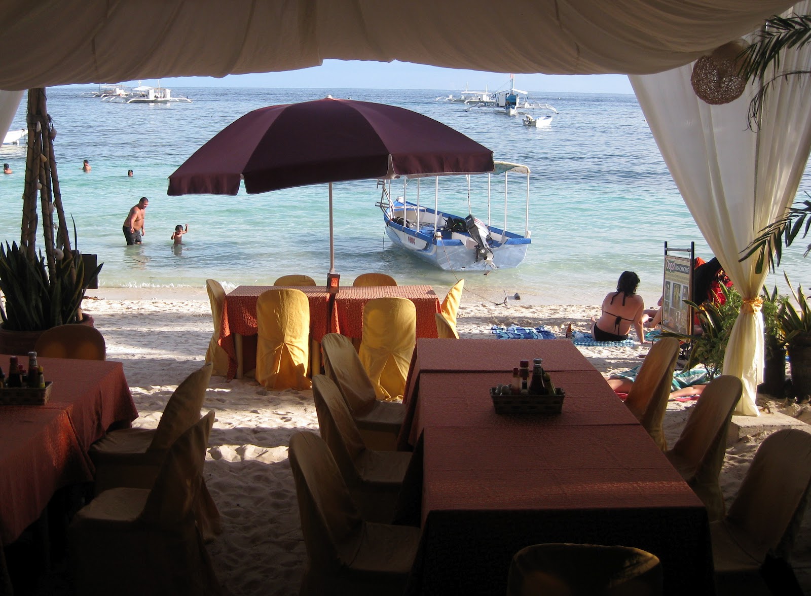 Turning Boholano: Oops Beach Cafe at Alona Beach