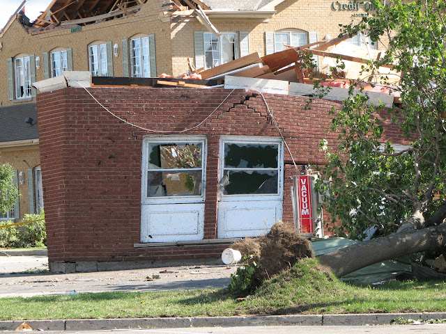 Memories Of The Past: GODERICH TORNADO AUGUST 21, 2011 (OUR TOWN)