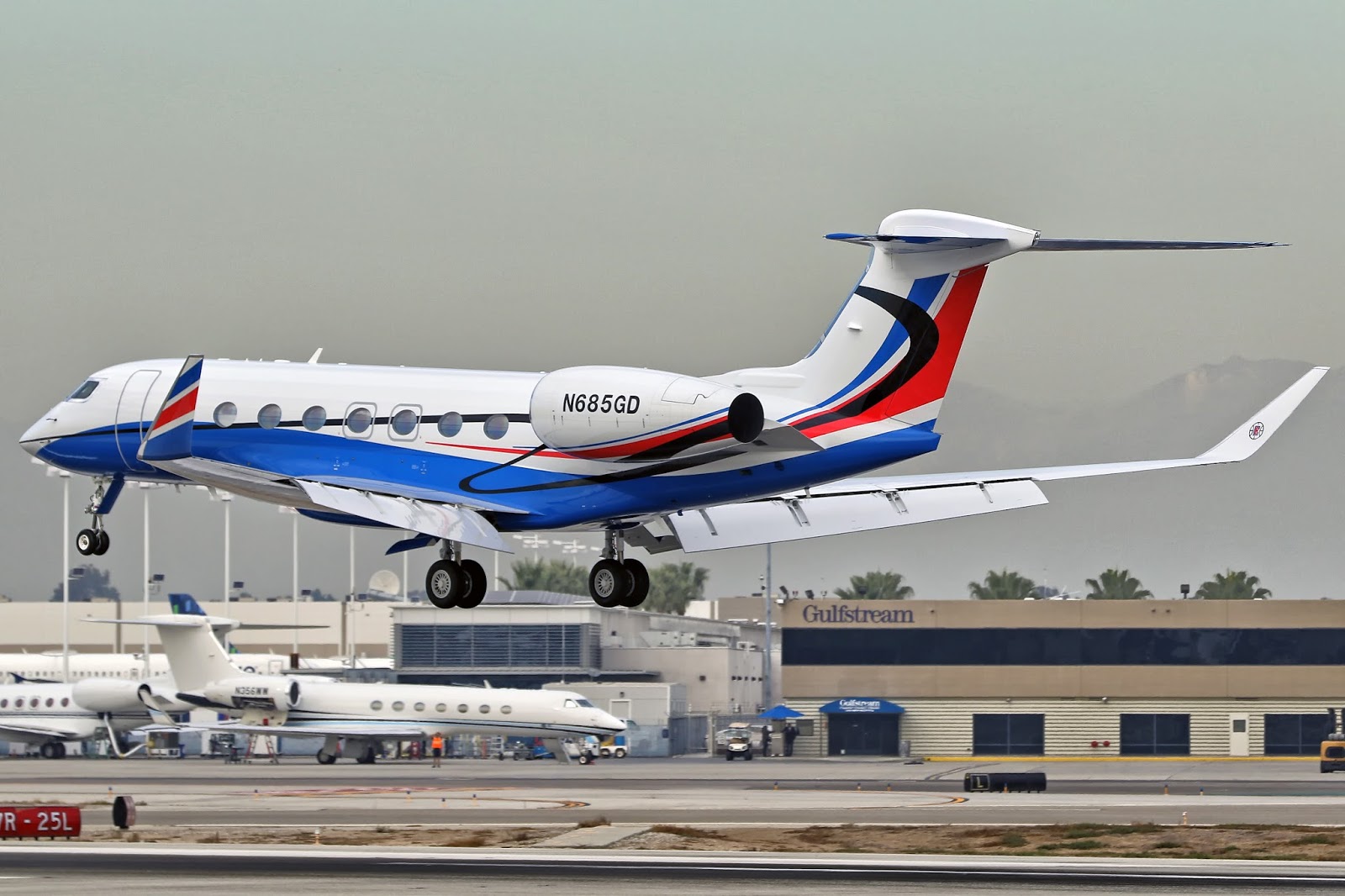Aero Pacific Flightlines: Gulfsream G650 (c/n 6285) N685GD tbr N709DS