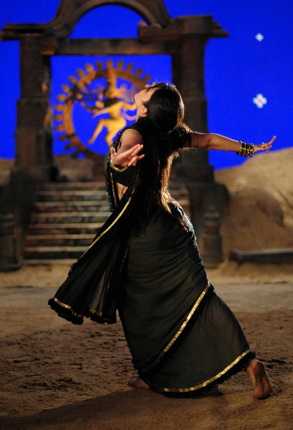 A COMPLETE PHOTO GALLERY INDIAN ACTRESS(NO WATERMARK): Charmi ...