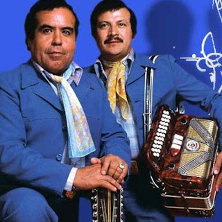 Instruccional , musica , corridos !!!: BIOGRAFIA LOS CADETES DE LINARES