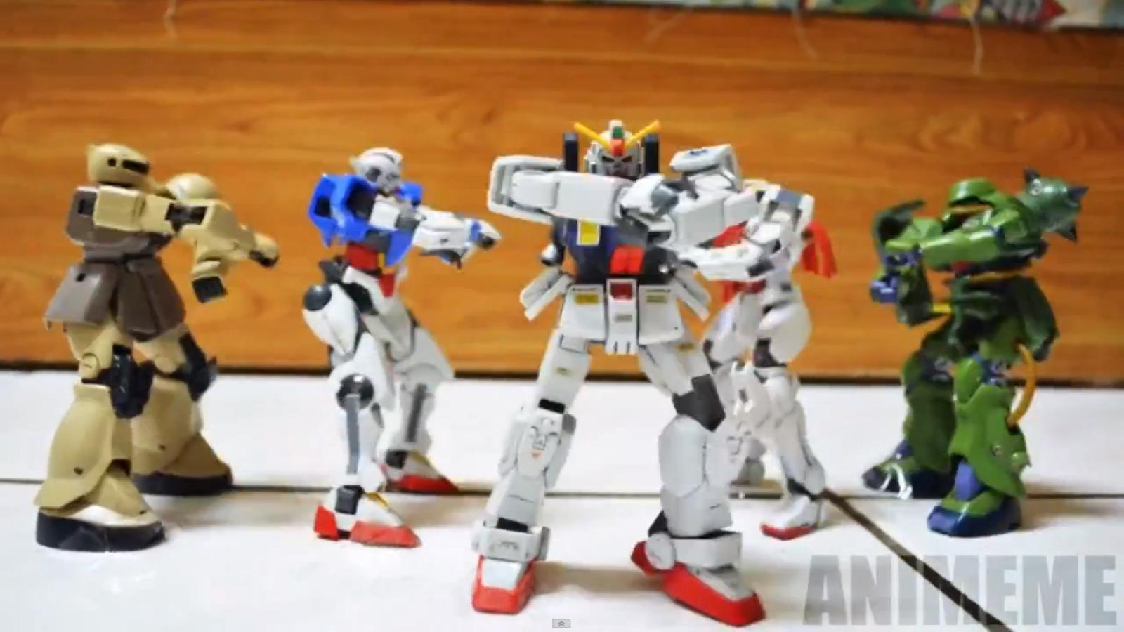 Oppa gundam Style Stop Motion by Animeme