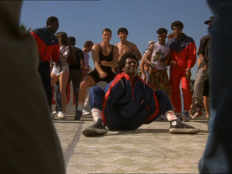 Double Feature: Etsi kuvasta: Jean-Claude Van Damme