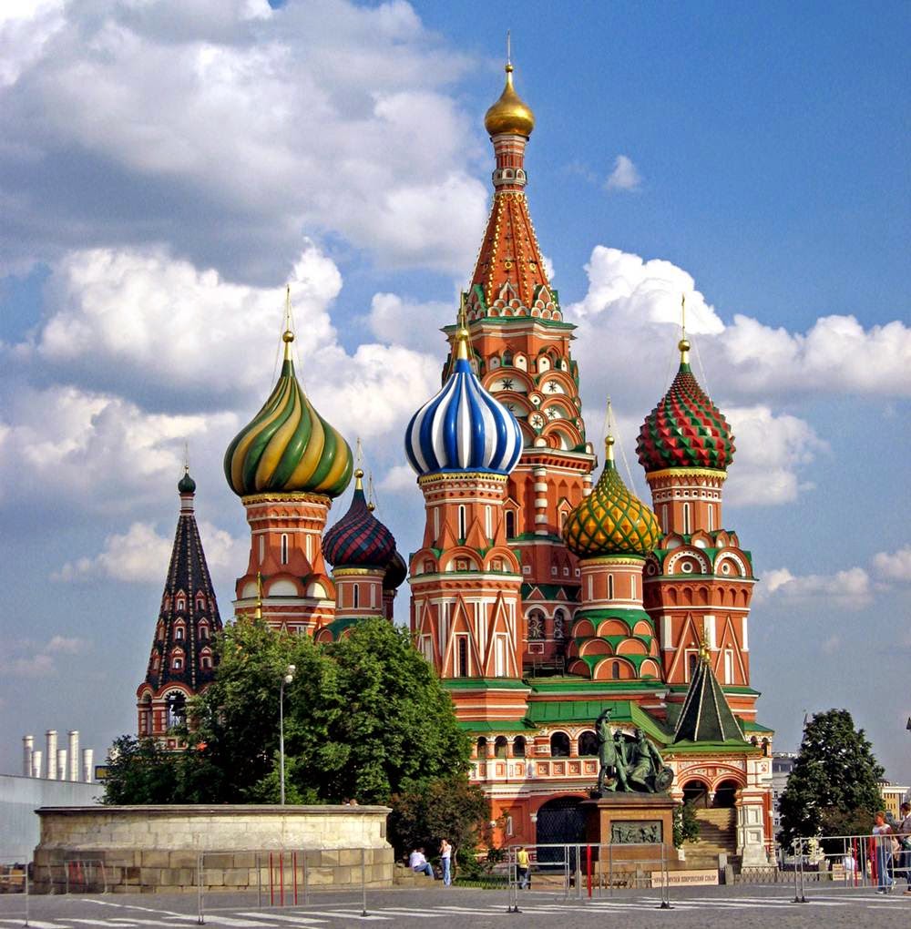 St. Basil’s Cathedral: The masterpiece landmark for Russia - Travel ...