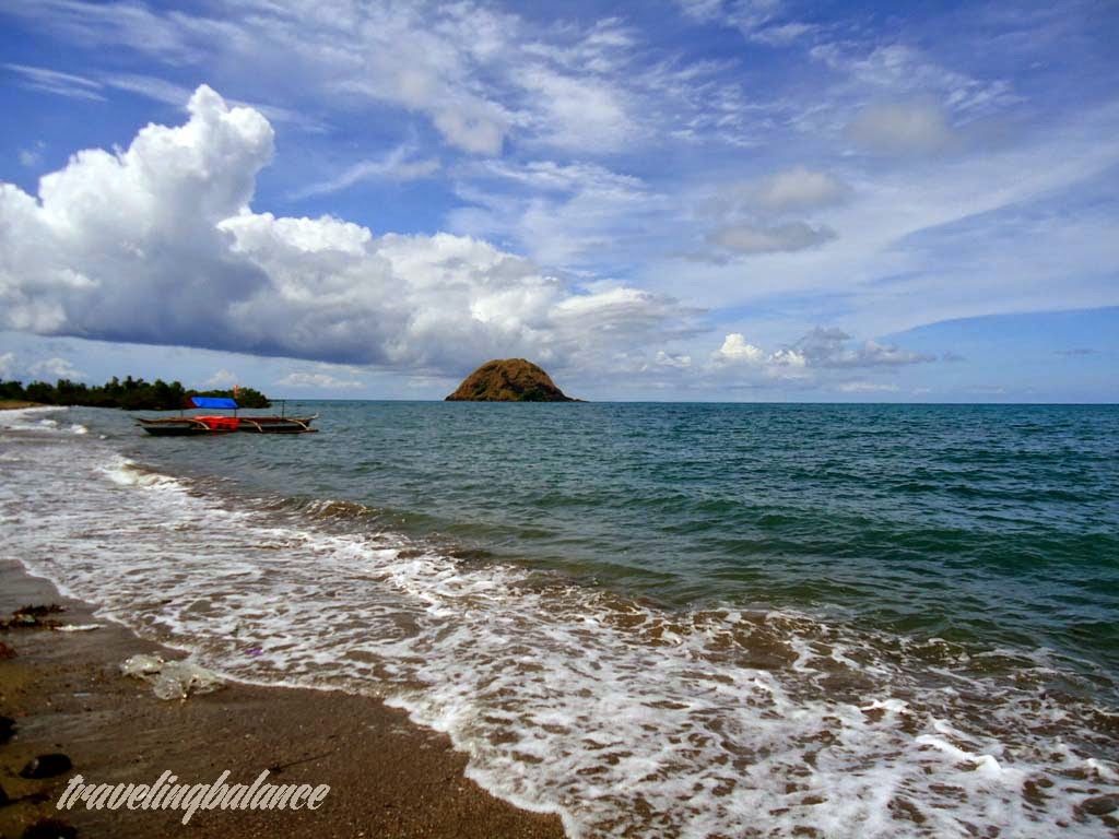 EXPLORE DAROANAK ISLAND AT PASACAO