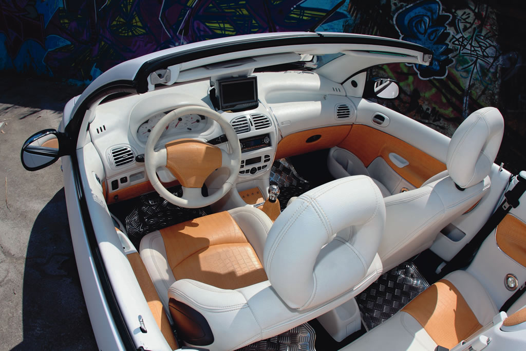 TuUuniiinGG: HiiSTooRiiA DeeL TuniiNg