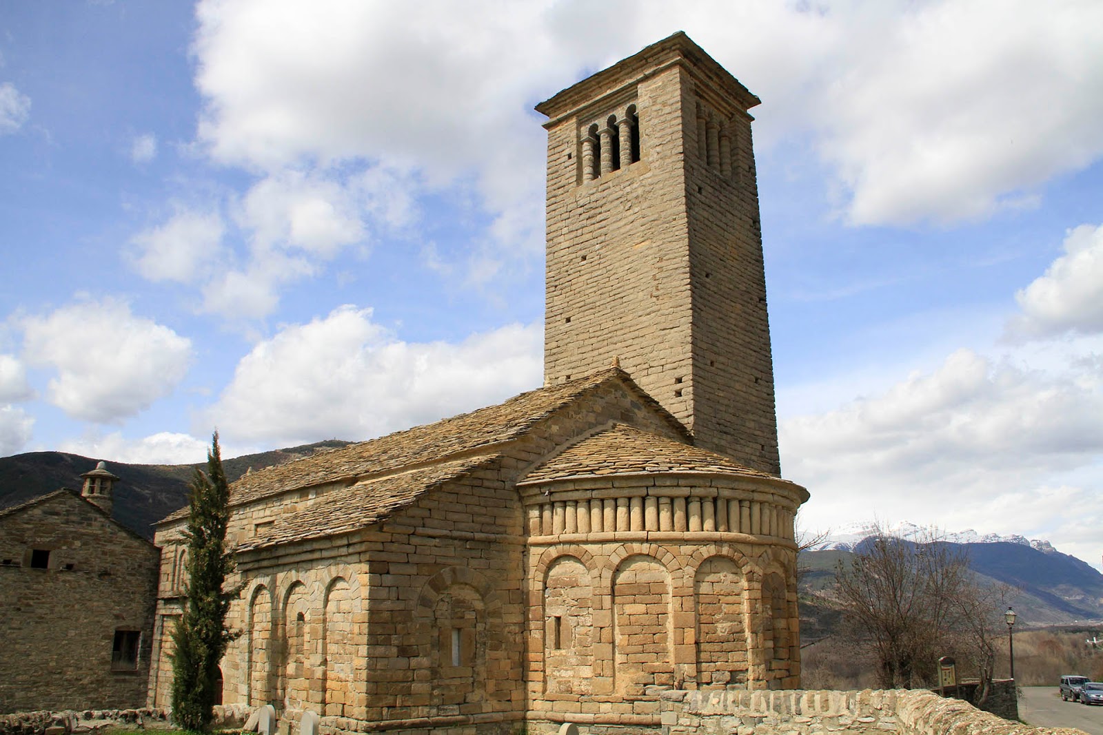 Baúl del Arte: LOS ÁBSIDES