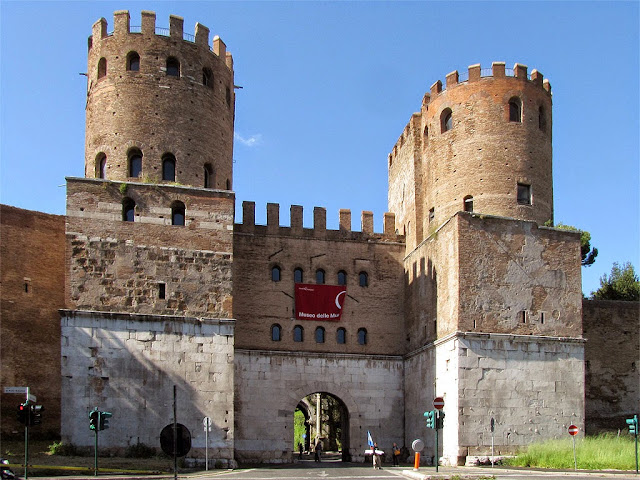 Daily Photo Stream: Porta San Sebastiano