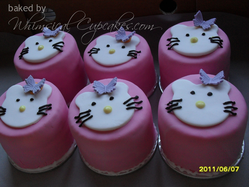 WHIMSICAL CAKERY: WHIMSICAL HELLO KITTY CAKES AND CUPCAKES
