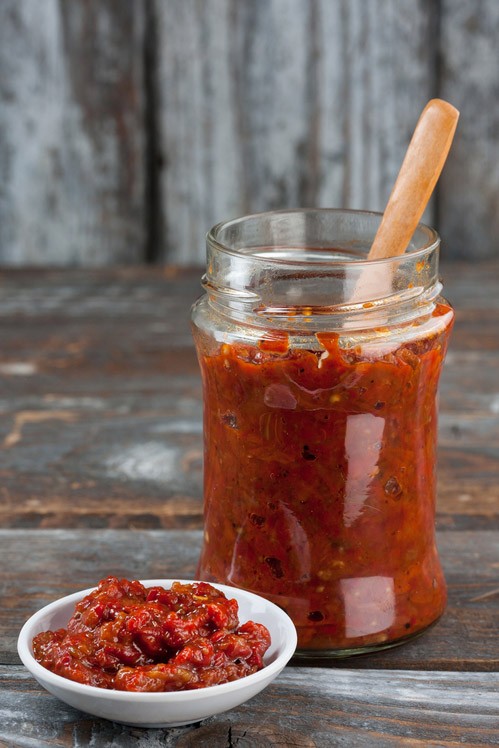 LUTENICA: PRZEPIS NA PYSZNĄ DOMOWĄ LUTENICĘ