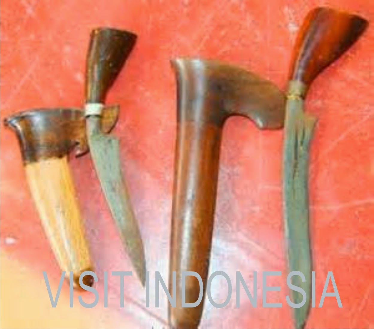 culture of INDONESIA: Indonesian traditional weapon