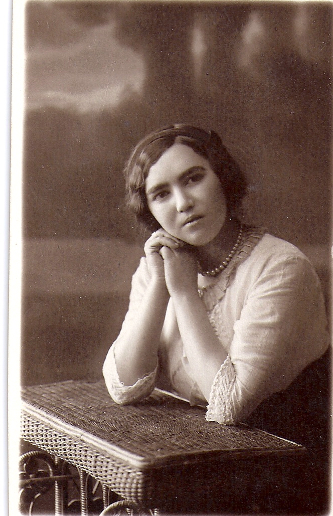 The History Girls: A LITTLE LIGHT RESEARCH By Adèle Geras.