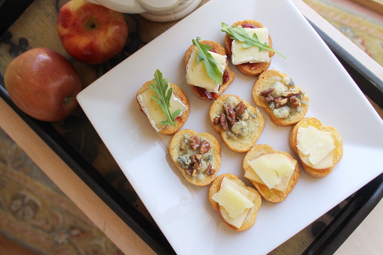 Step by Step Gourmet: Crostini Trio