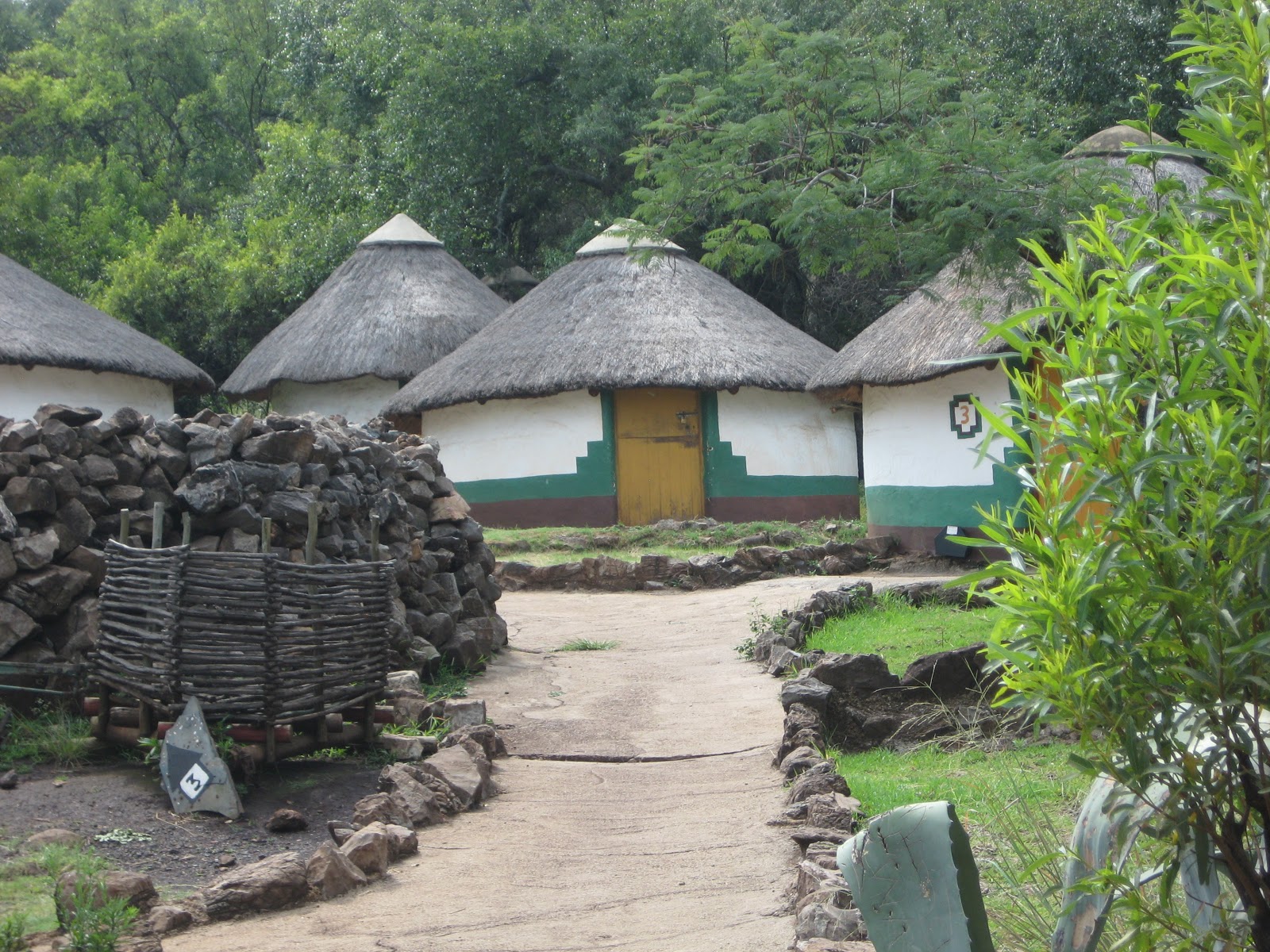 Rands Mission: Lesedi Cultural Village