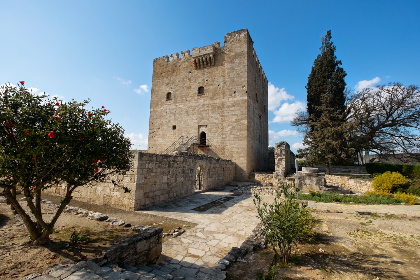 Hello Talalay: Kolossi Castle, Cyprus