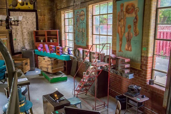 Na Dúvida... Experimenta! : METROPOLIS FACTORY