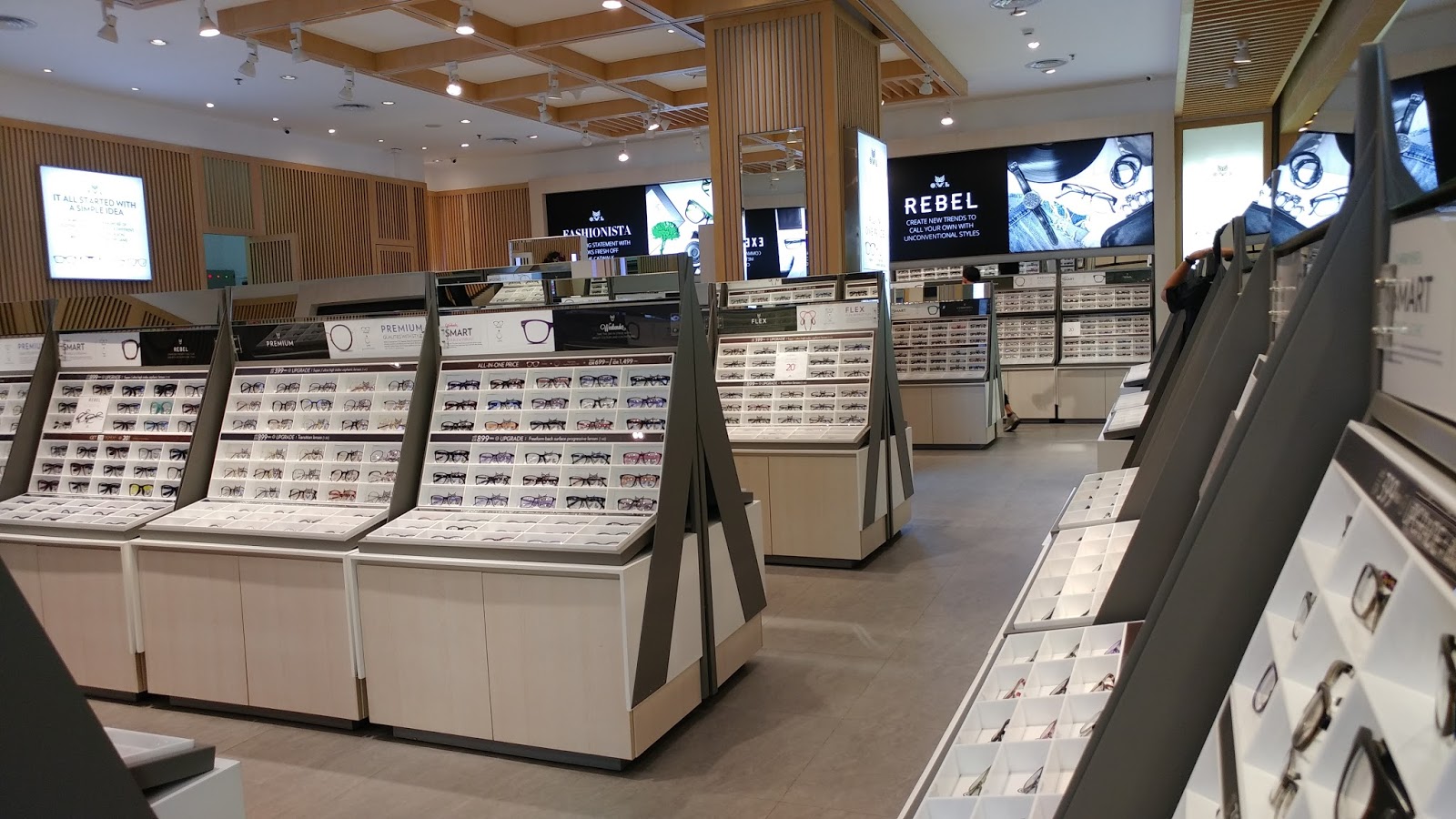 kolamkoki: Pengalaman Belanja di Owl Eyewear, Beda!