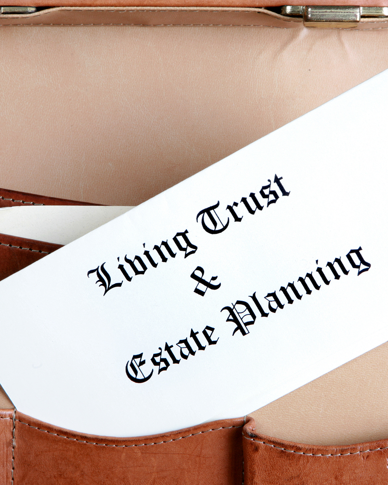 Wills vs Revocable Living Trusts: Which Is Right For You?
