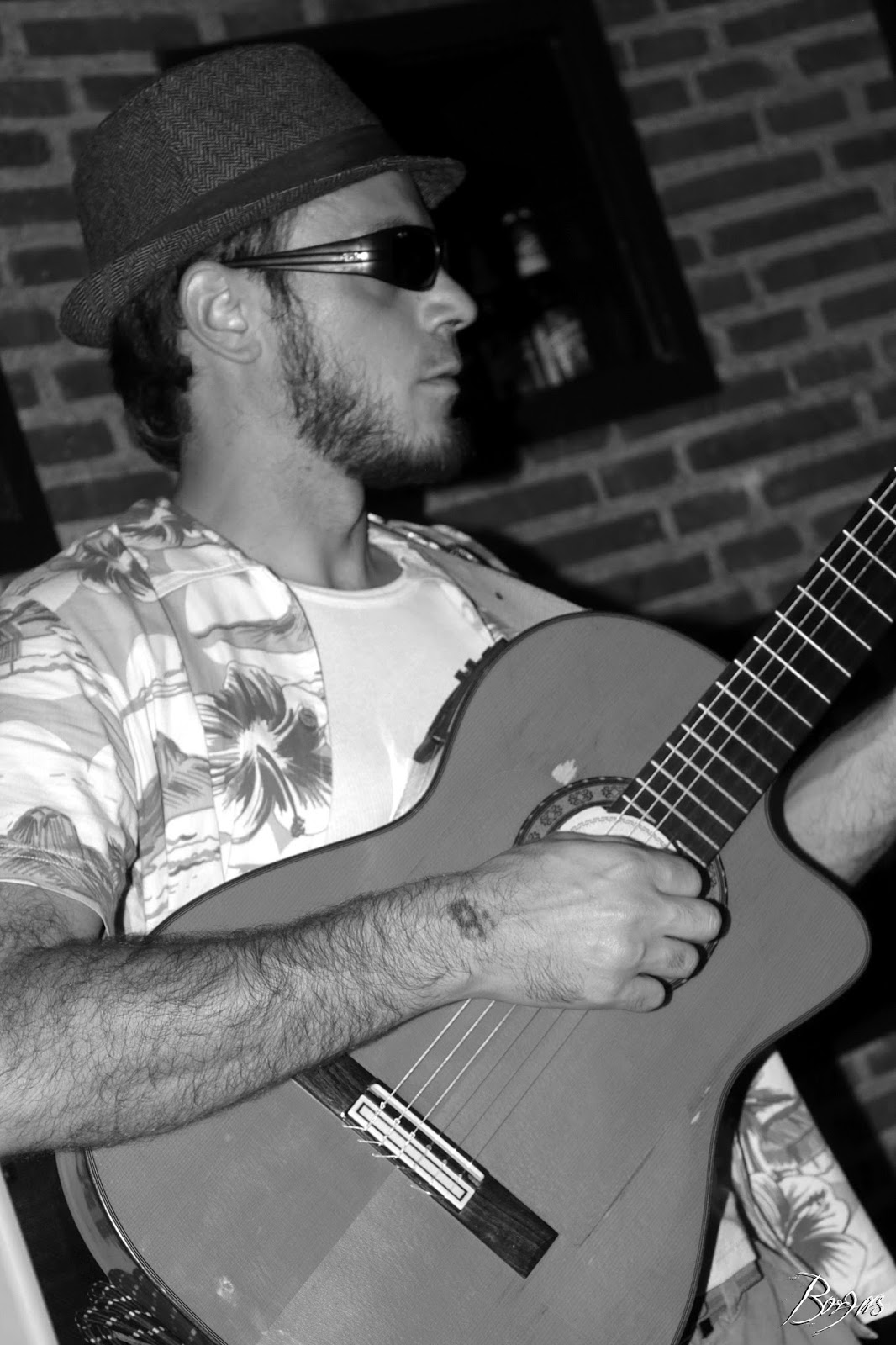 La Biblioteca de Miguel Borgas: Fotos Quilombo Chinegro