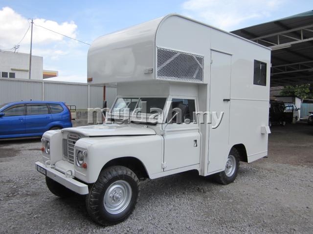 a malaysian campervan journey: Land Rover campervan