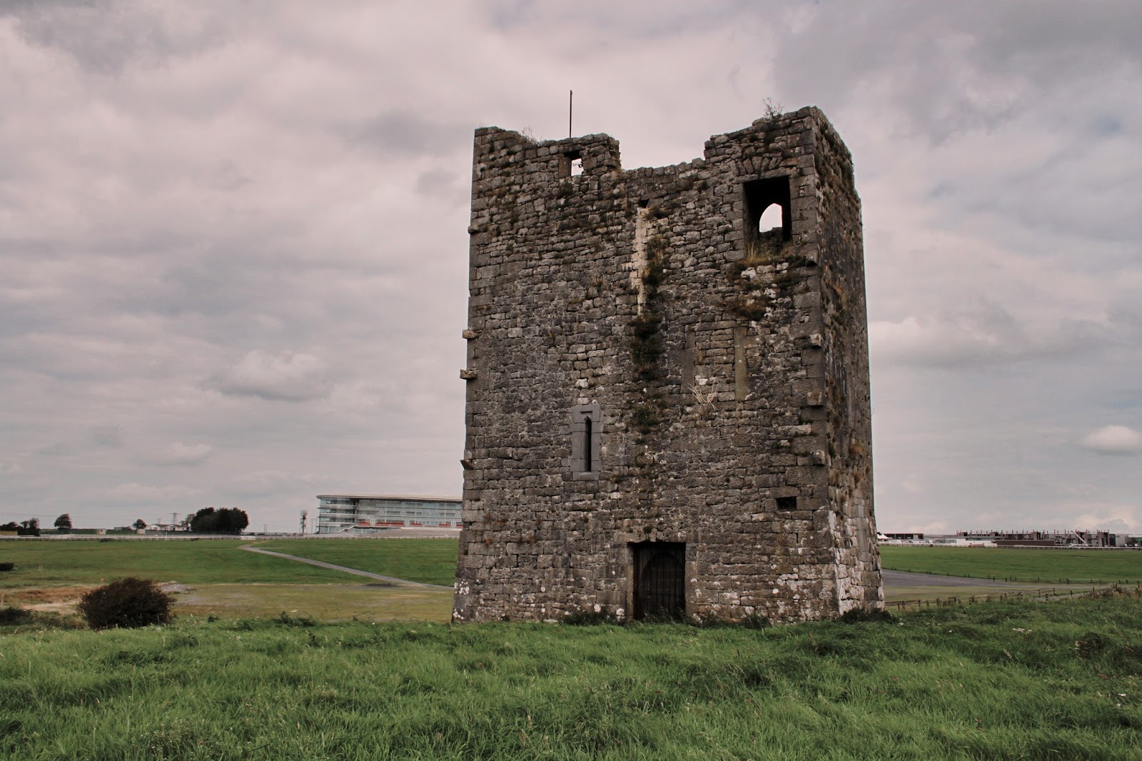 Historic Sites of Ireland: Ballybrit Castle