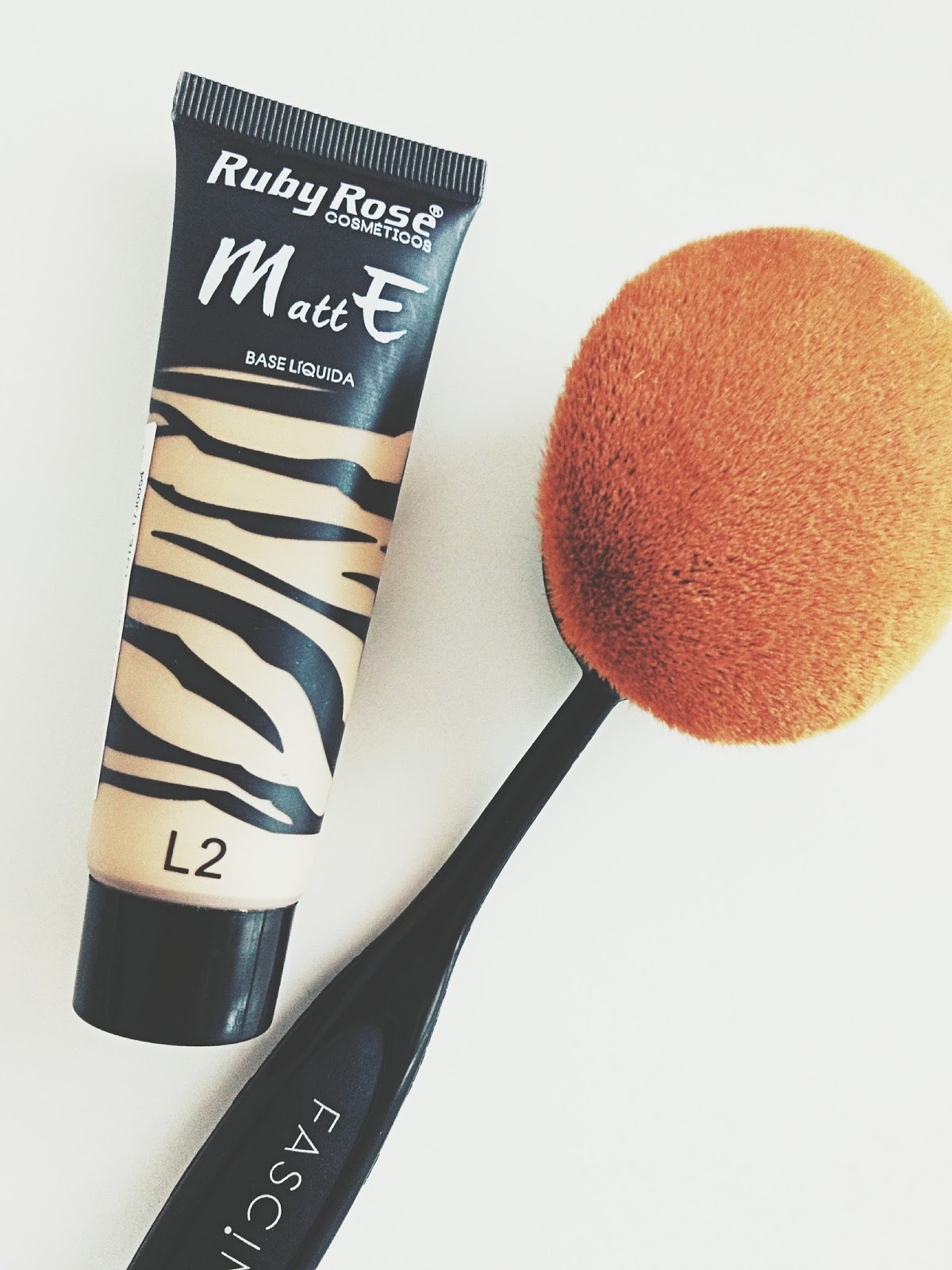 Ruby Rose Makeup Brasil | Saubhaya Makeup