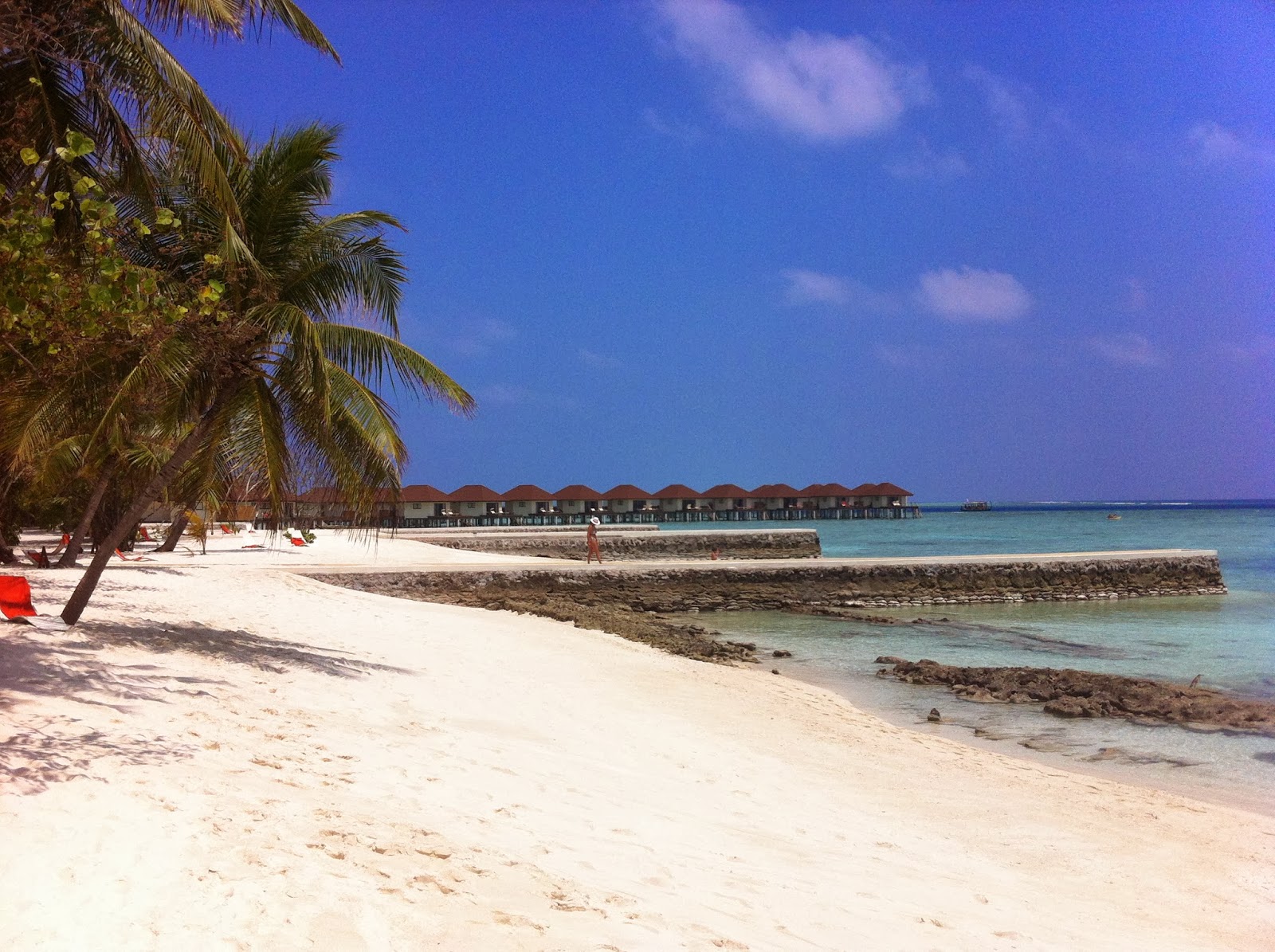 Maldive Islands: Alimatha aquatic resort