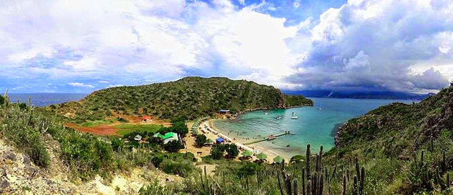 Turismo economico, Turismo casi gratis, Turismo Barato : Playa El Faro ...