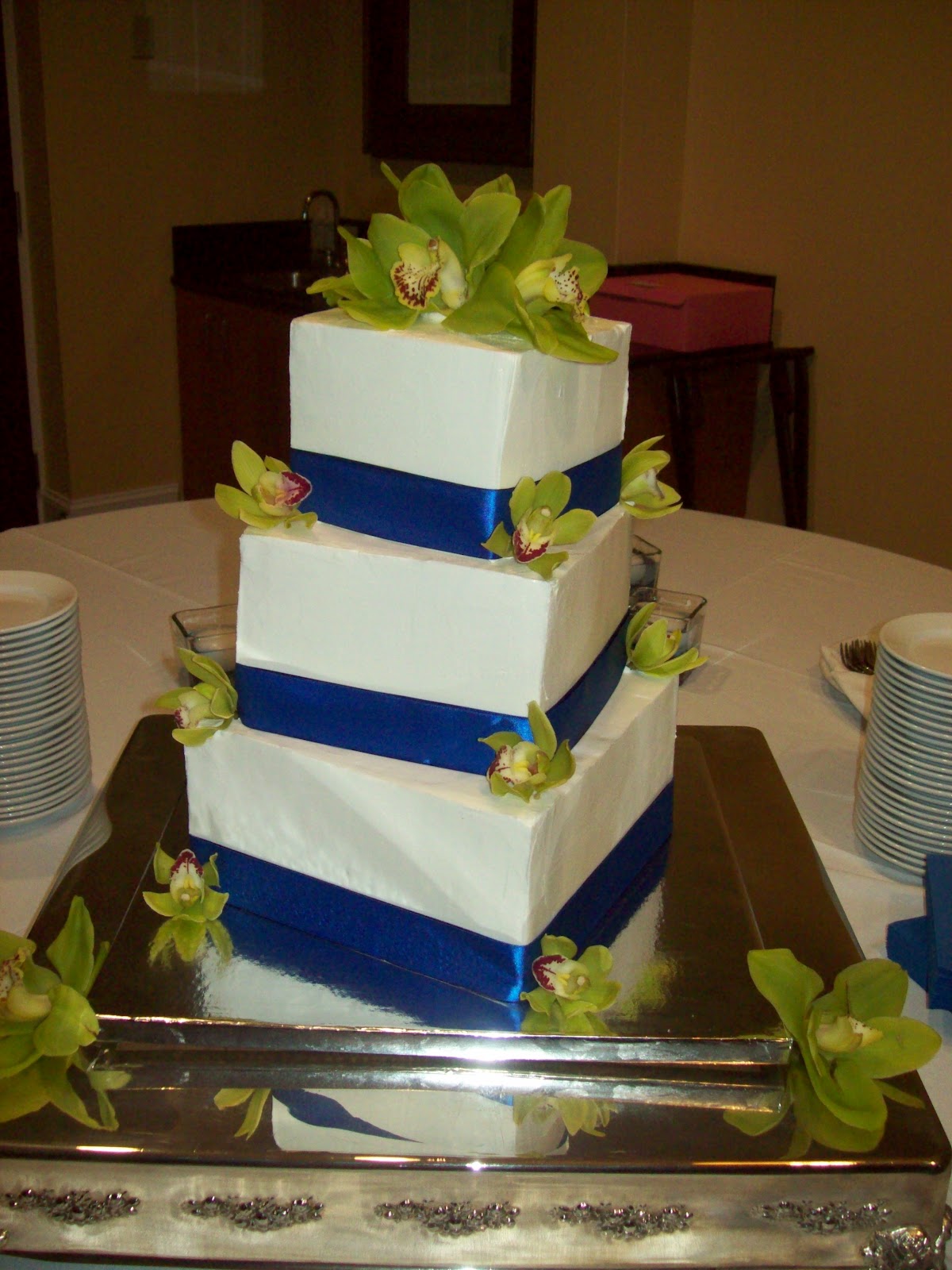 Brown Sugar Custom Cakes: September Cakes